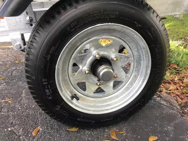 VT001-Trailer Steel Wheel - Vesteon