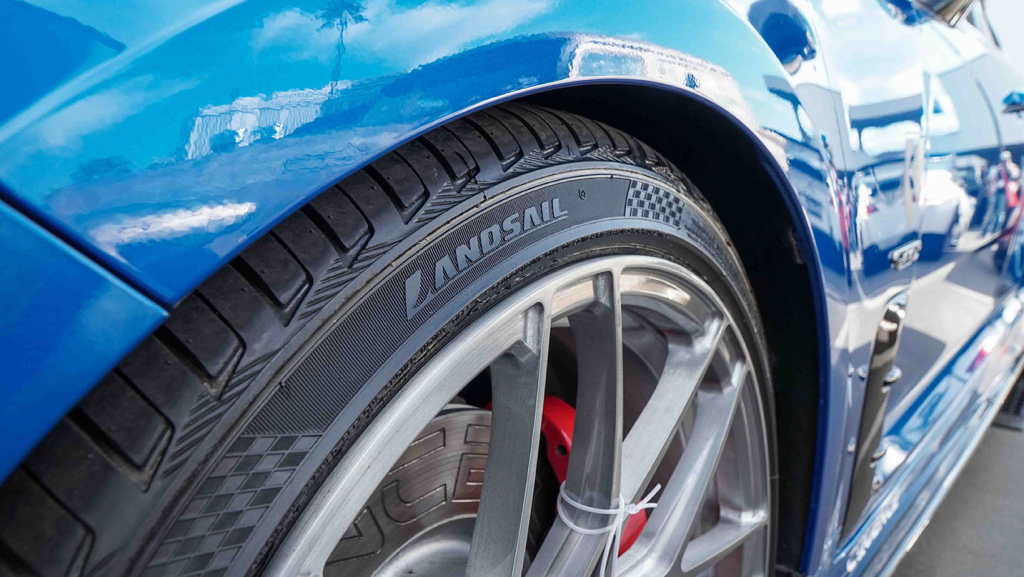 Are Wider Wheels and Tires Really Better? - Vesteon