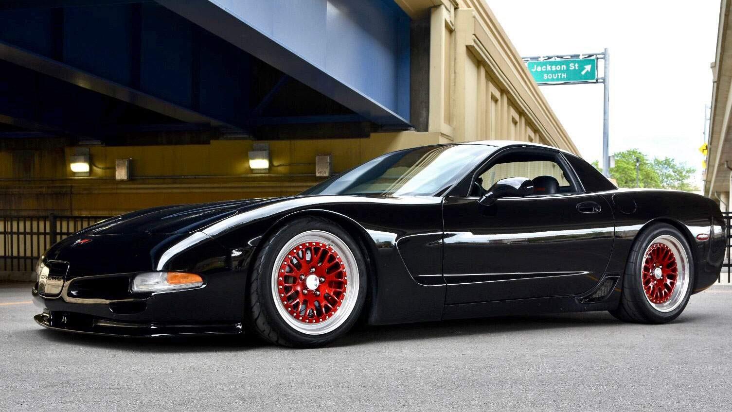 Rotary Forged vs Cast Forged Wheels: Ultimate Guide for Your Driving Style & Vehicle - Vesteon